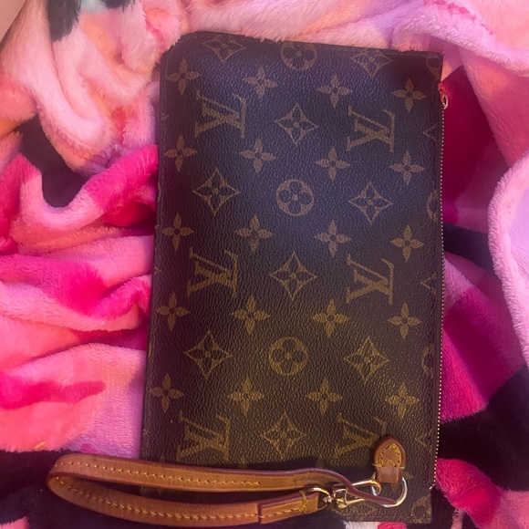Louis Vuitton | Bags | Louis Vuitton Red And Brown Interior Accent ...